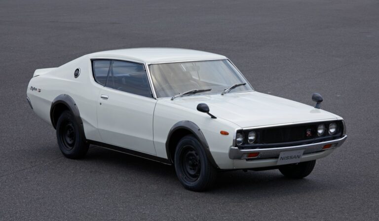 History of the Nissan GT-R - RevCircle