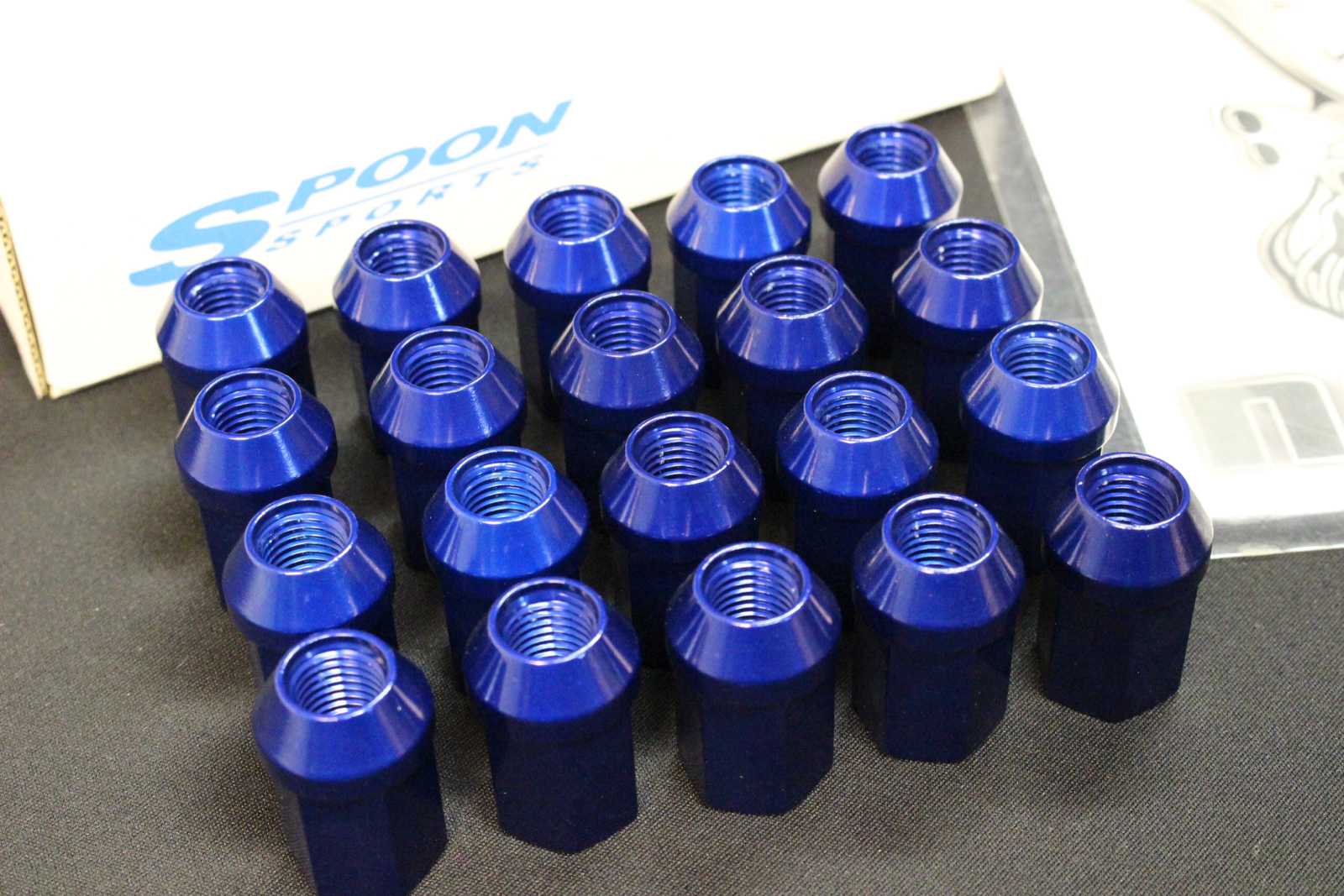 The Importance of Matching the Right Lug Nut Type - RevCircle